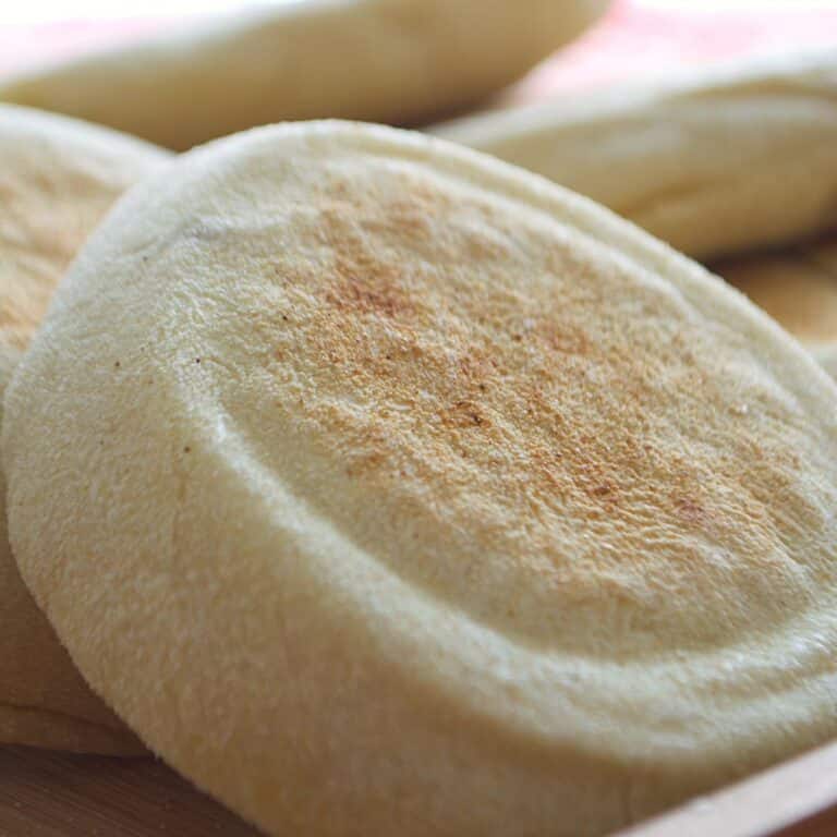 Moroccan Batbout Recipe - Amira's Pantry