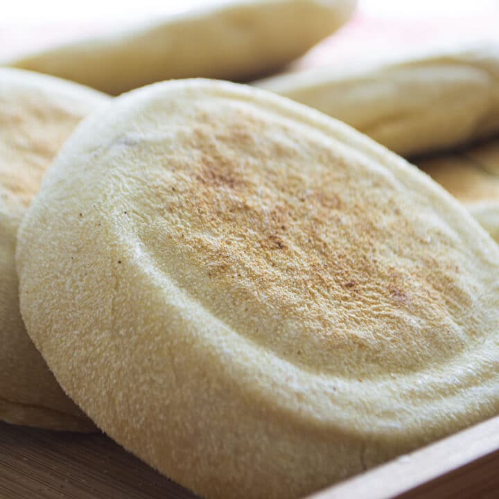 Moroccan Batbout Recipe - Amira's Pantry