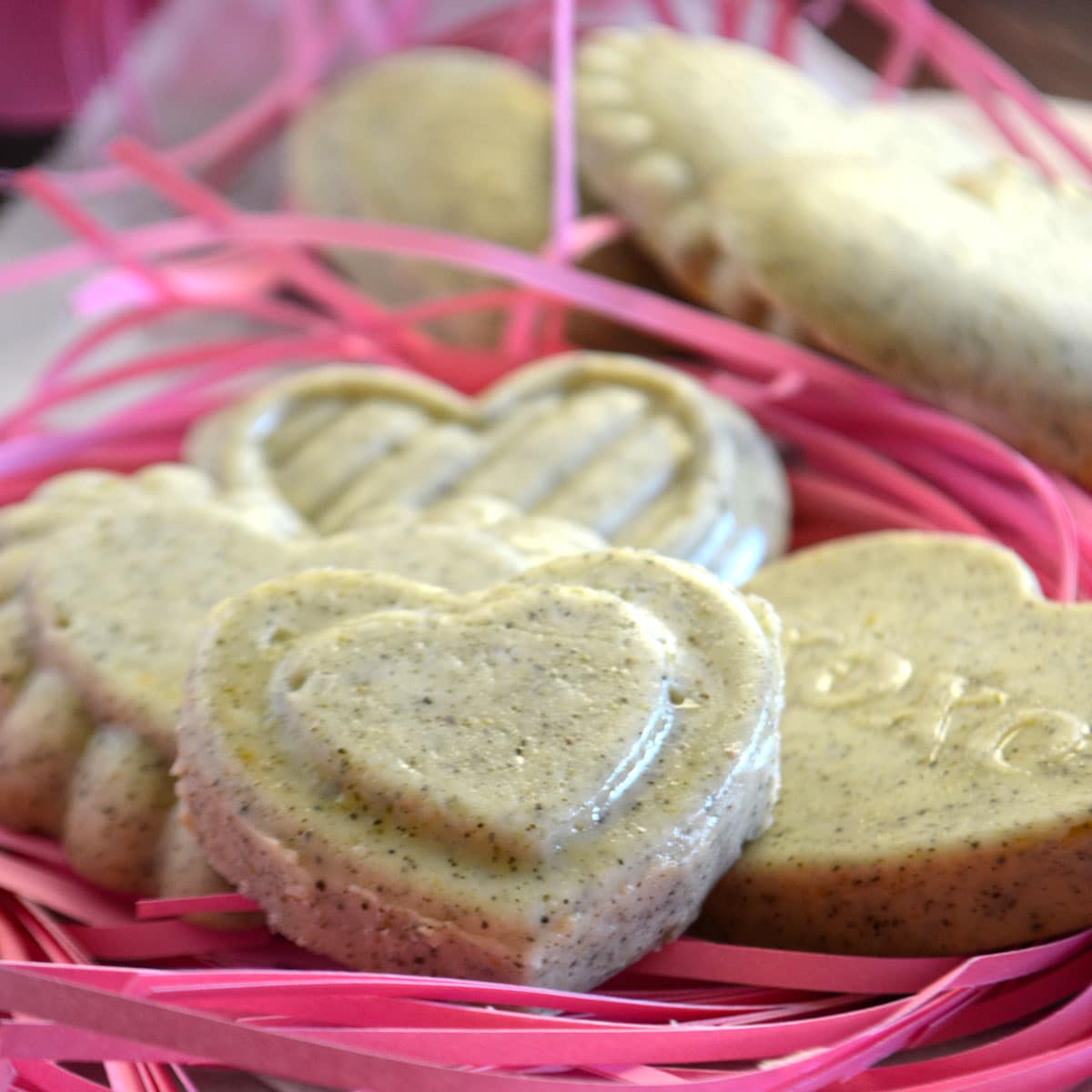 Matcha Chocolate - Amira's Pantry