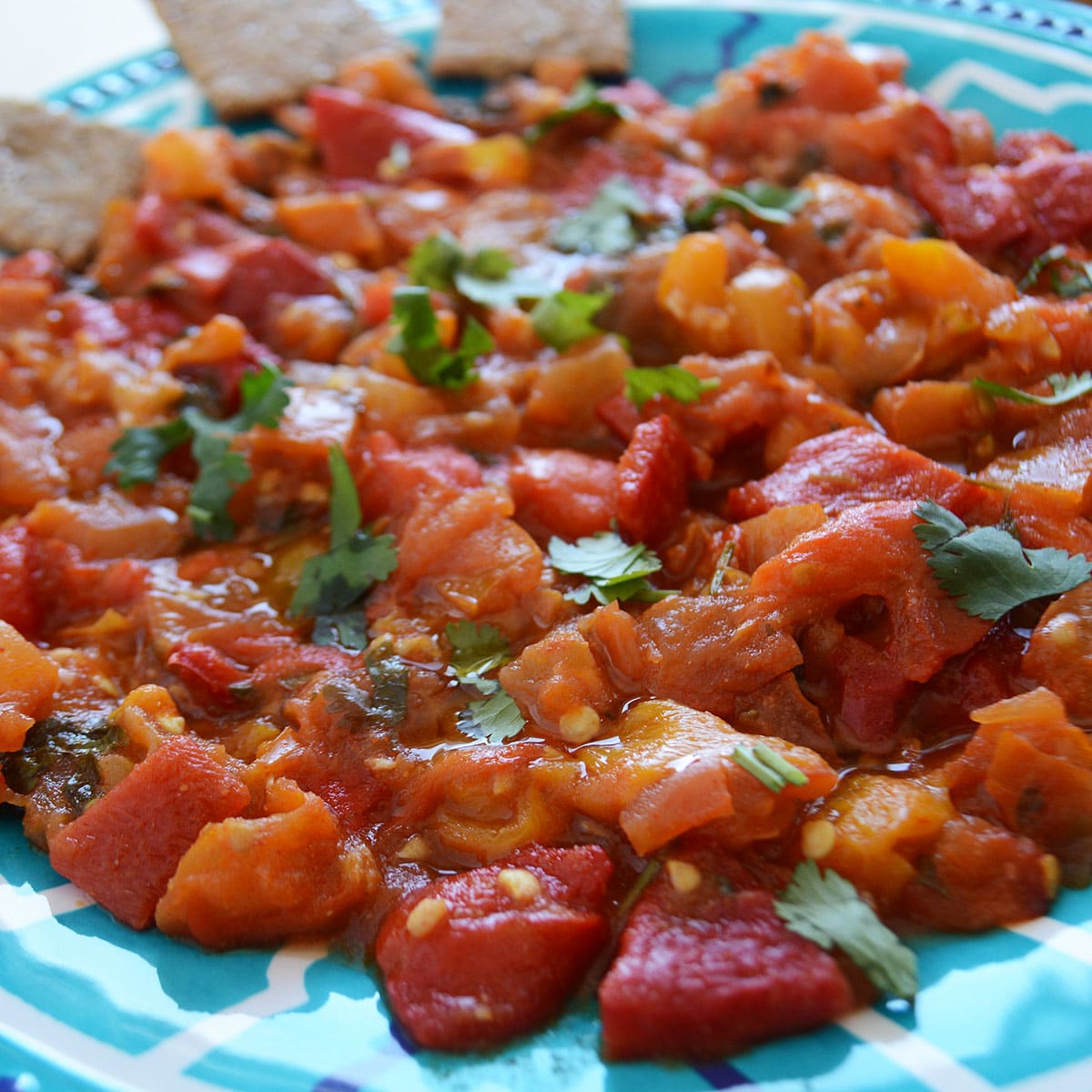 Moroccan taktouka (Flifla) - Amira's Pantry