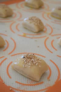 Ara'eesh Agwa; a famous date filled Middle Eastern cookies - Amira's Pantry