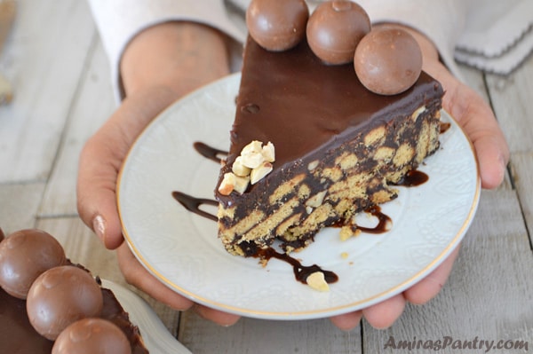 Chocolate Biscuit Cake Recipe | Amira's Pantry