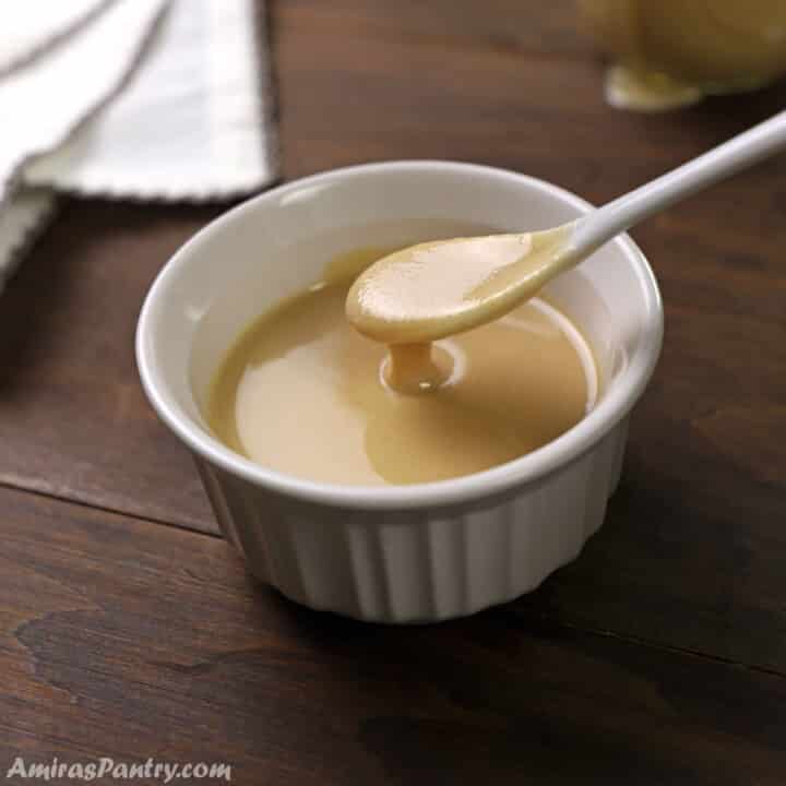 Best Tahini Recipe (Easy, Vegan and Super Creamy) - Amira's Pantry