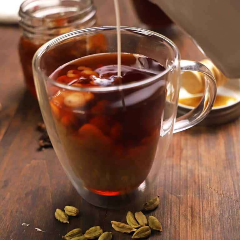Cardamom Tea Recipe - Amira's Pantry