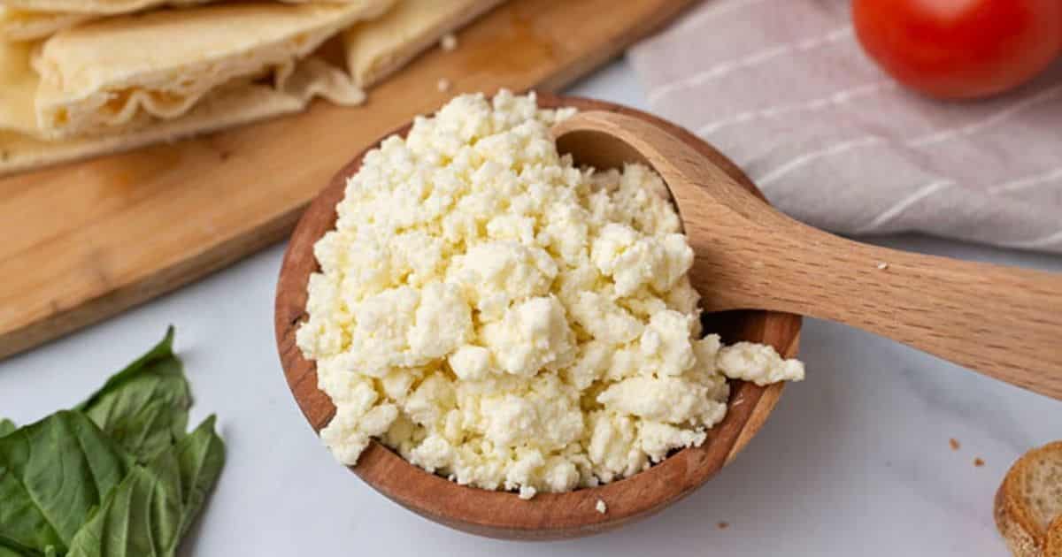 Best Homemade Ricotta Cheese Recipe (3-Ingredients) - Amira's Pantry