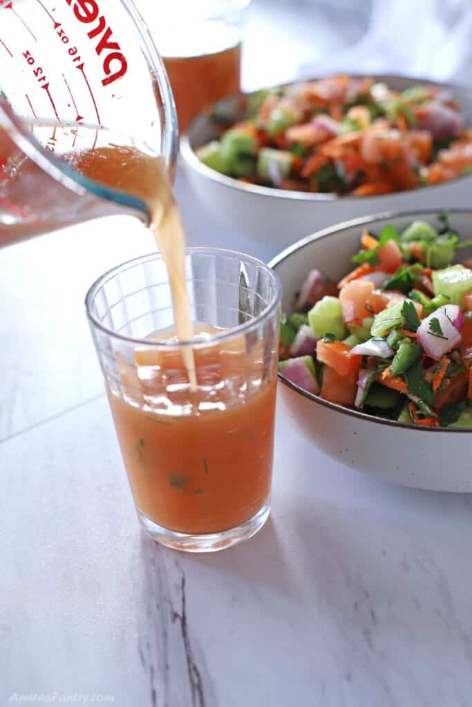 Egyptian Salad (Salata Baladi) - Amira's Pantry