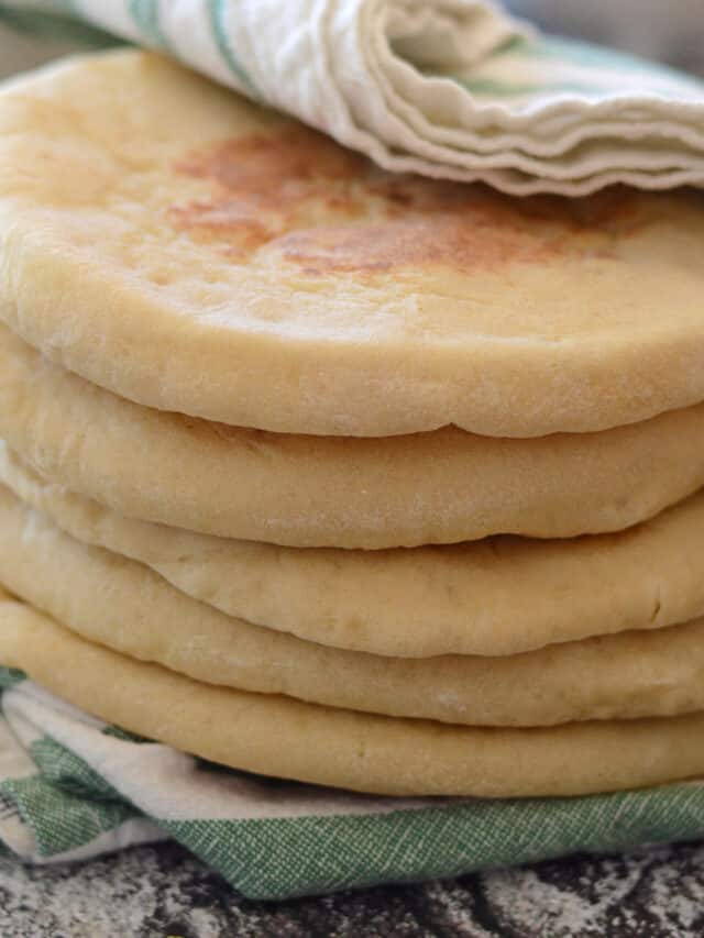 Harcha (Moroccan semolina bread) - Amira's Pantry