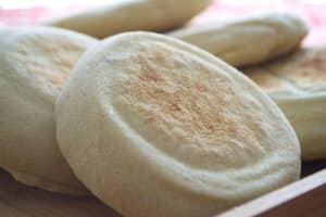 Moroccan Batbout Recipe - Amira's Pantry