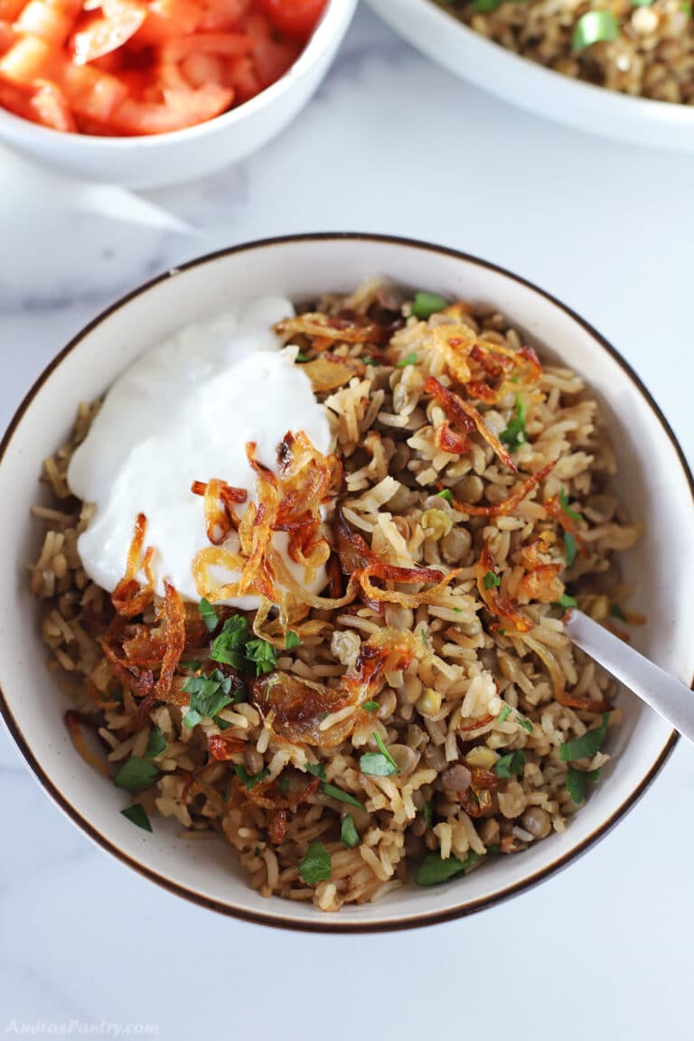 Mujadara {One Pot Lebanese Lentils and Rice Recipe} - Amira's Pantry