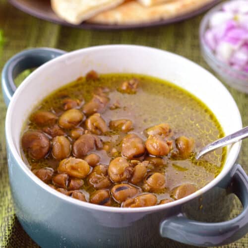 Ful Medames (Egyptian Stewed Fava Beans) - Amira's Pantry