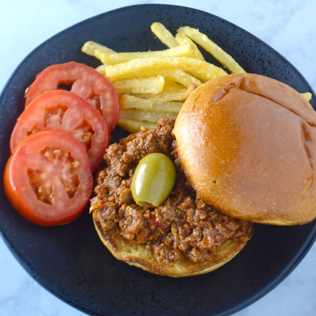 Sujuk Sandwich (Easy 30 minute Dinner) - Amira's Pantry