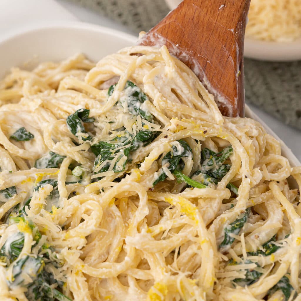 Quick Cream Cheese Pasta (15-minute Recipe) - Amira's Pantry