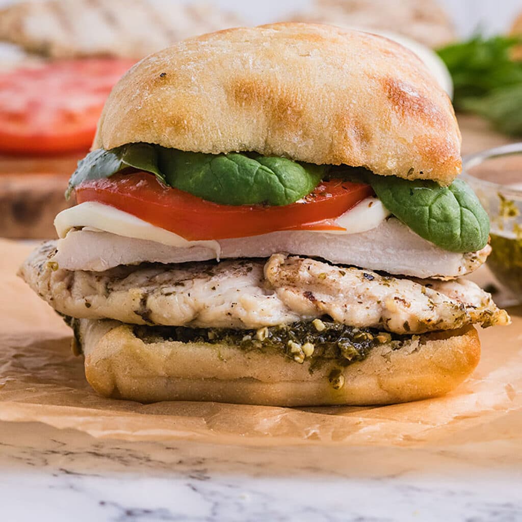Chicken Caprese Sandwich (Easy Lunch/Dinner Idea) - Amira's Pantry