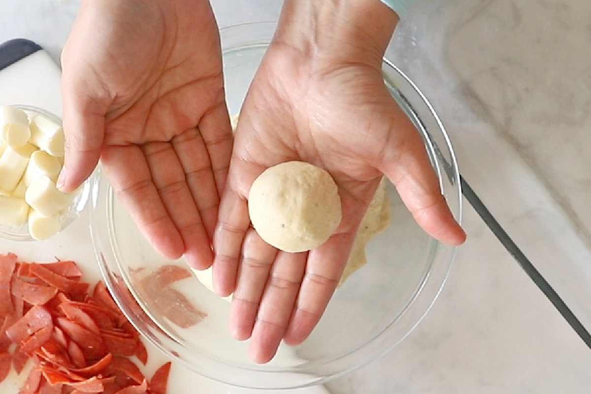 Pizza Balls - Amira's Pantry