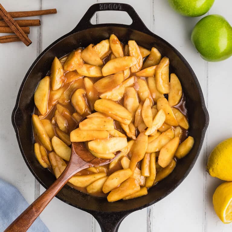 Cracker Barrel Fried Apples (Copycat Recipe) - Amira's Pantry